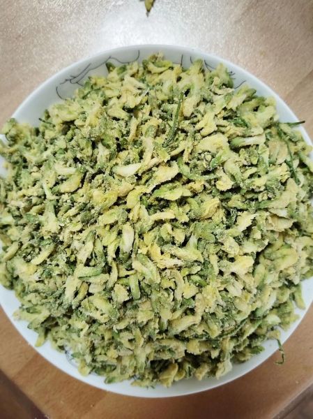 蒸槐花怎么做_蒸槐花需要焯水吗-第3张图片-山城妙识