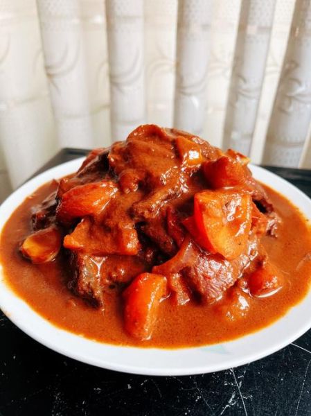 西红柿炒牛肉片怎么炒好吃_西红柿炒牛肉片做法-第2张图片-山城妙识