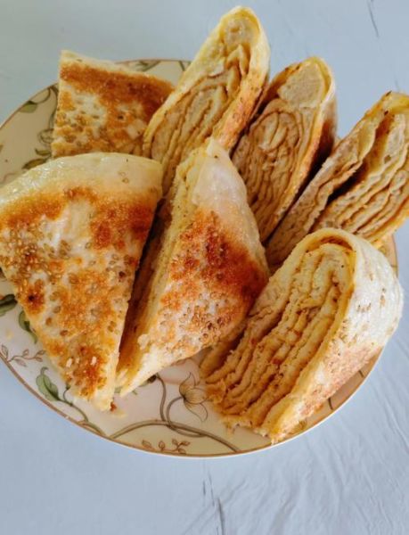 千层饼怎样做好吃_千层饼的做法视频-第1张图片-山城妙识