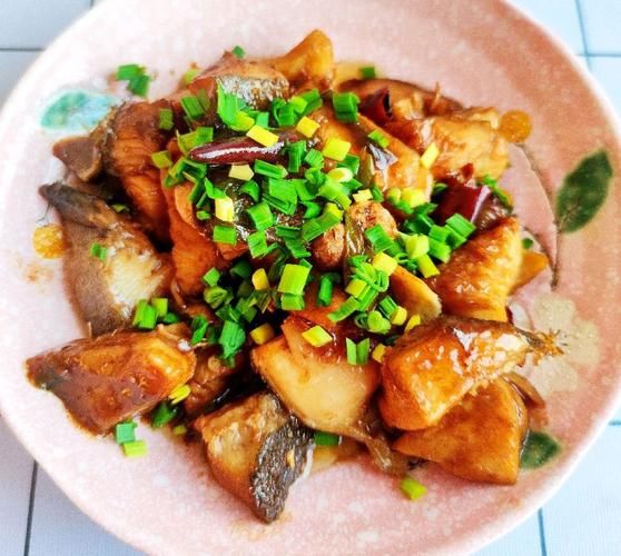 鳕鱼清炖怎么做_鳕鱼清炖的做法大全-第1张图片-山城妙识
