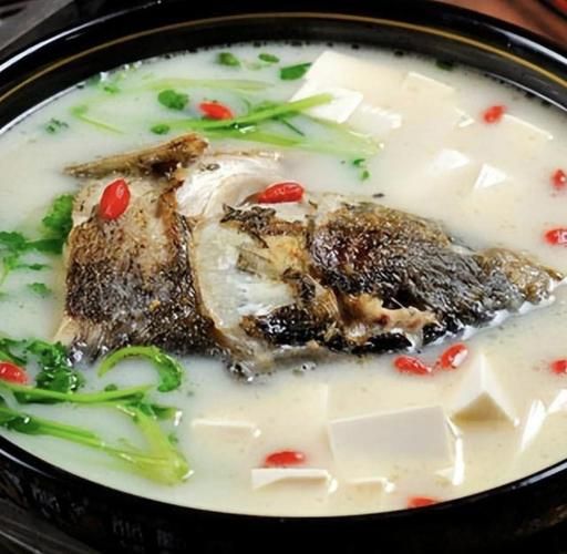 鱼头焖豆腐怎么做_鱼头焖豆腐用什么豆腐-第2张图片-山城妙识 鱼头焖豆腐怎么做_鱼头焖豆腐用什么豆腐-第2张图片-山城妙识