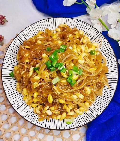 黄豆芽炒粉条不放醋吗_不放醋味道会差吗-第1张图片-山城妙识 黄豆芽炒粉条不放醋吗_不放醋味道会差吗-第1张图片-山城妙识