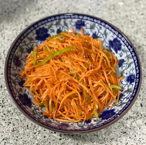 胡萝卜怎么凉拌好吃_胡萝卜凉拌菜做法大全-第2张图片-山城妙识
