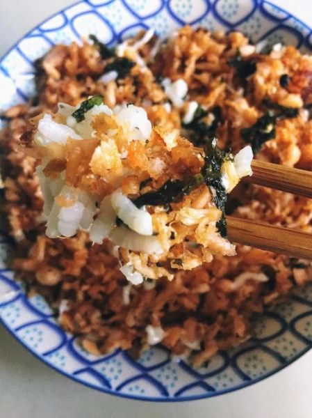 鱼松饭电影讲了什么_鱼松饭电影结局解析-第2张图片-山城妙识