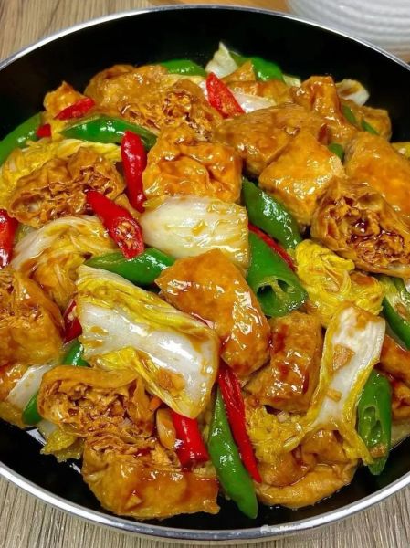 豆腐炒白菜怎么做_豆腐炒白菜先炒哪个-第1张图片-山城妙识