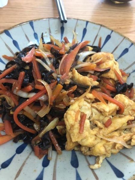 鸡蛋炒黑耳怎么做_鸡蛋炒黑耳的家常做法-第3张图片-山城妙识 鸡蛋炒黑耳怎么做_鸡蛋炒黑耳的家常做法-第3张图片-山城妙识