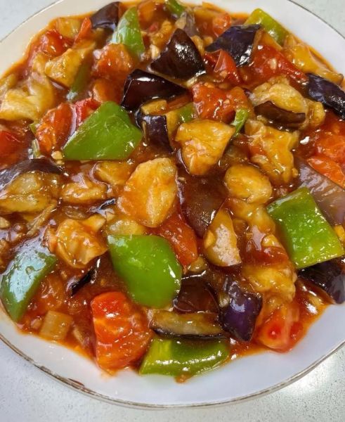 辣椒茄子怎么做好吃_家常茄子炒辣椒做法-第3张图片-山城妙识