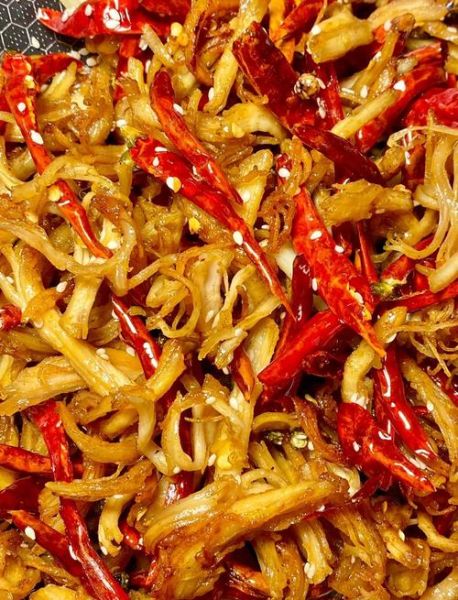 麻油鸡丝怎么做_麻油鸡丝热量高吗-第2张图片-山城妙识