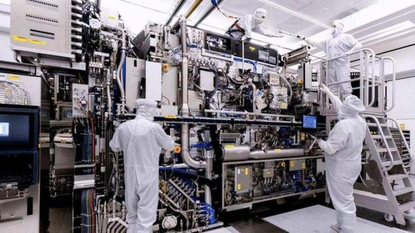 荷兰光刻机为什么不卖给中国_中国如何破局-第2张图片-山城妙识