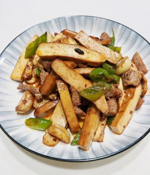 香干炒肉丝怎么做_香干炒肉丝家常做法-第2张图片-山城妙识