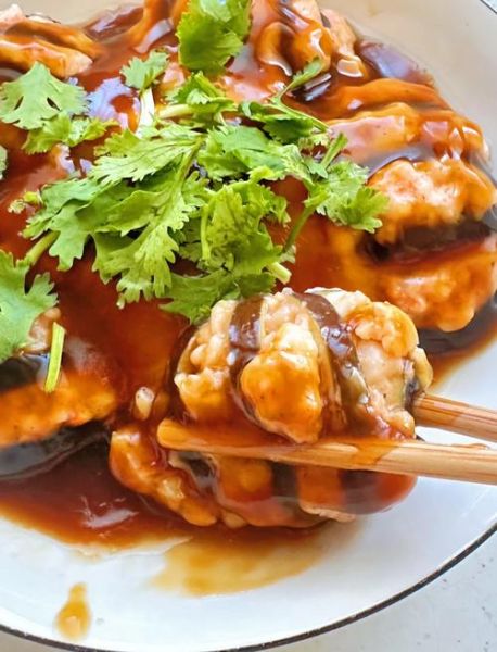 虾仁烧茄子怎么做_茄子怎么烧不吸油-第1张图片-山城妙识