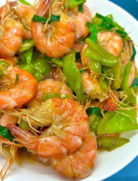 青椒炒虾怎么炒好吃_青椒炒虾用不用焯水-第1张图片-山城妙识 青椒炒虾怎么炒好吃_青椒炒虾用不用焯水-第1张图片-山城妙识