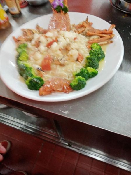 超级大龙虾怎么做好吃_超级大龙虾价格多少钱一斤-第1张图片-山城妙识 超级大龙虾怎么做好吃_超级大龙虾价格多少钱一斤-第1张图片-山城妙识