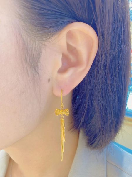 金耳环款式有哪些_金耳环怎么选-第1张图片-山城妙识 金耳环款式有哪些_金耳环怎么选-第1张图片-山城妙识