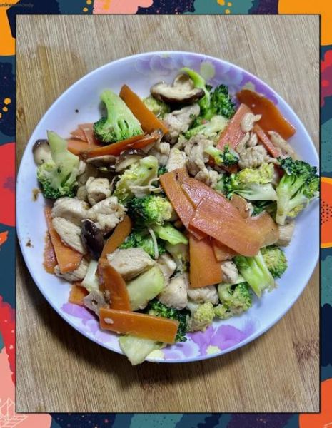 西兰花炒鸡胸肉怎么做_鸡胸肉炒多久才嫩-第1张图片-山城妙识