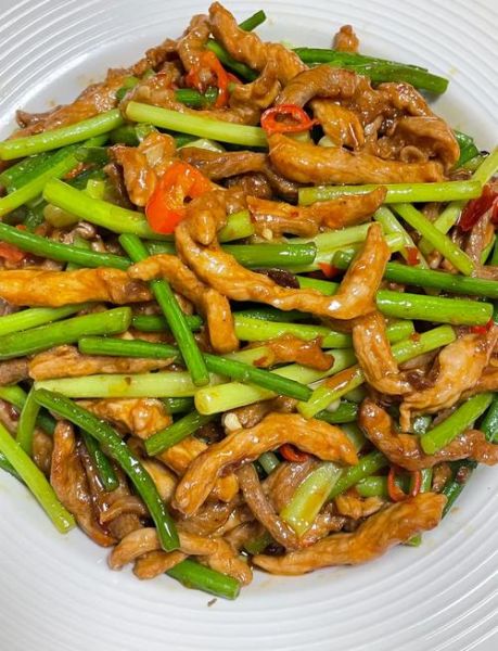 瘦肉炒什么菜最下饭_瘦肉炒什么菜好吃又简单-第2张图片-山城妙识 瘦肉炒什么菜最下饭_瘦肉炒什么菜好吃又简单-第2张图片-山城妙识