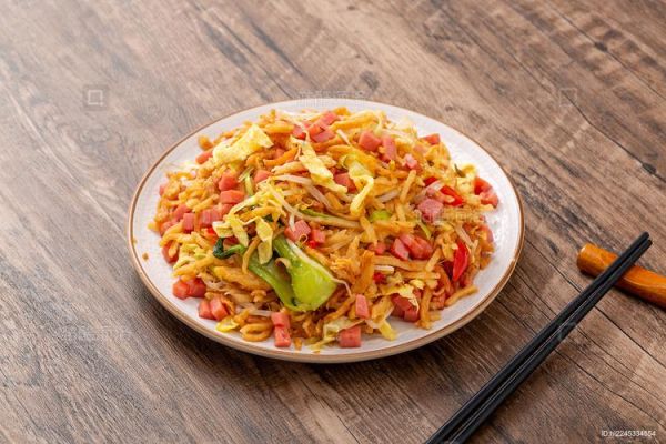 鸡蛋炒饼丝怎么做_鸡蛋炒饼丝的家常做法-第2张图片-山城妙识 鸡蛋炒饼丝怎么做_鸡蛋炒饼丝的家常做法-第2张图片-山城妙识