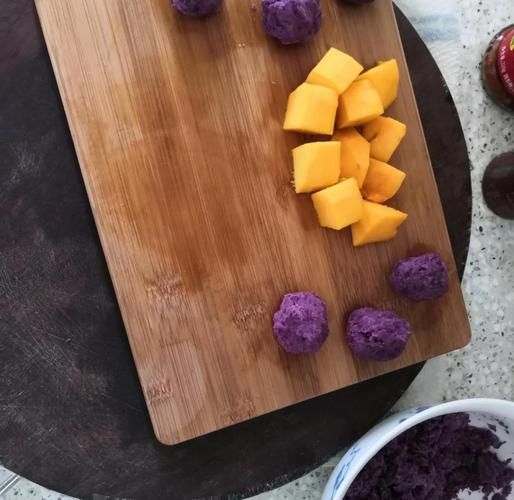 西米冰皮月饼怎么做_西米冰皮月饼做法窍门-第3张图片-山城妙识 西米冰皮月饼怎么做_西米冰皮月饼做法窍门-第3张图片-山城妙识