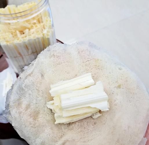 糖葱薄饼怎么包_糖葱薄饼包法技巧-第1张图片-山城妙识