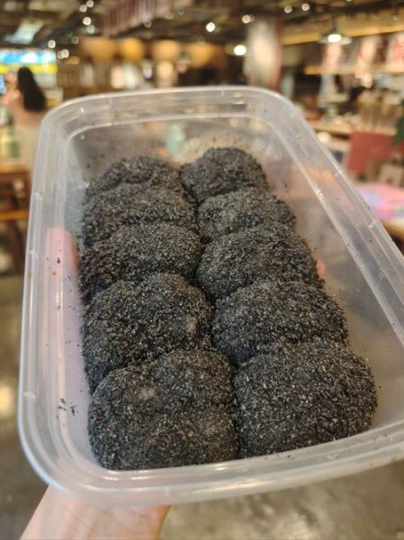 麻糍是什么做的_麻糍的原料有哪些-第1张图片-山城妙识