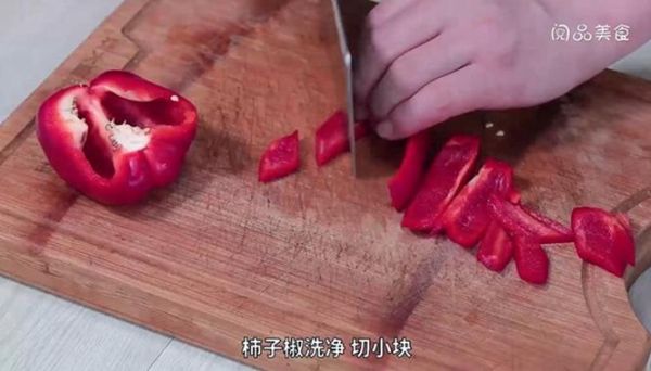 香菇柿子椒怎么炒好吃_香菇柿子椒做法步骤-第3张图片-山城妙识 香菇柿子椒怎么炒好吃_香菇柿子椒做法步骤-第3张图片-山城妙识