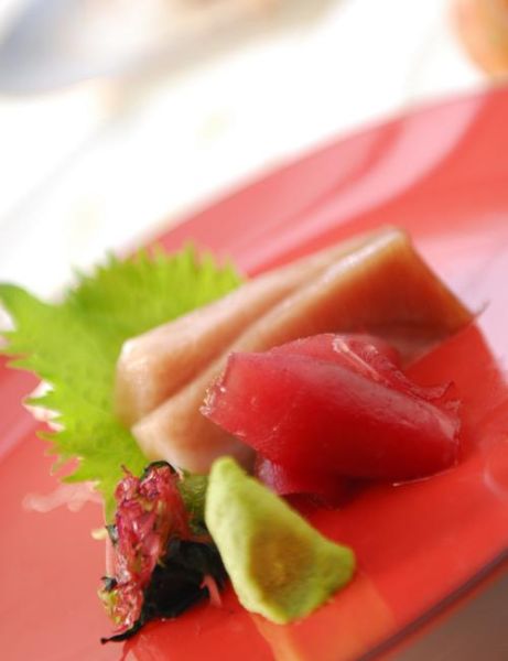 黑鲔鱼肚怎么选_黑鲔鱼肚价格为什么贵-第3张图片-山城妙识 黑鲔鱼肚怎么选_黑鲔鱼肚价格为什么贵-第3张图片-山城妙识