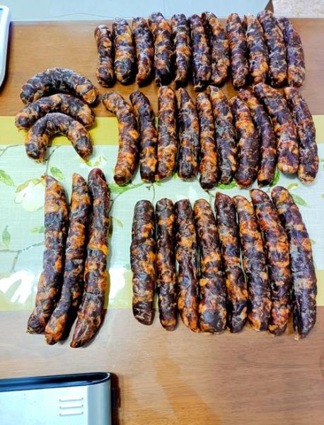 腊肠怎么保存_腊肠晒多久才能吃-第1张图片-山城妙识 腊肠怎么保存_腊肠晒多久才能吃-第1张图片-山城妙识