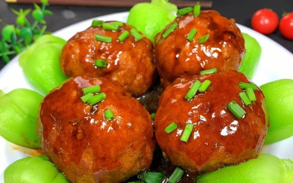 红烧狮子头高清图片怎么做_红烧狮子头图片拍摄技巧-第3张图片-山城妙识 红烧狮子头高清图片怎么做_红烧狮子头图片拍摄技巧-第3张图片-山城妙识