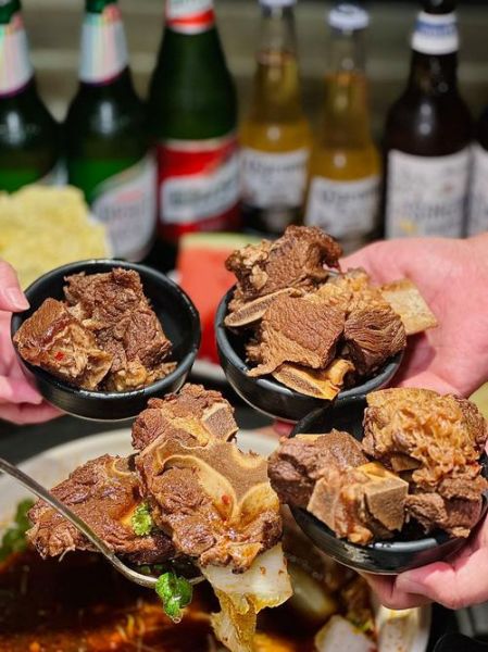 牛排用什么锅煎最好吃_铸铁锅还是不粘锅-第1张图片-山城妙识