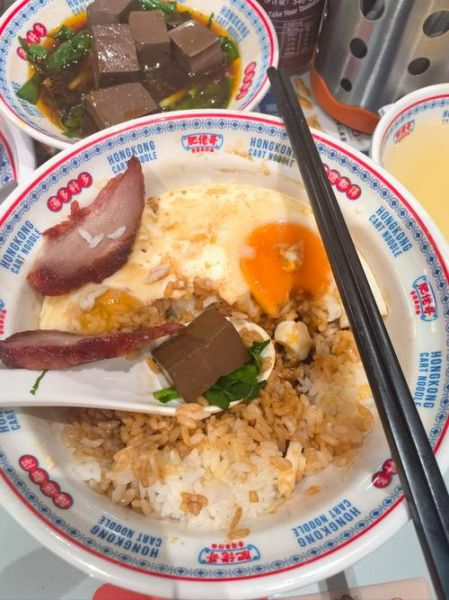 车仔面可以用热水泡熟吗_车仔面热水泡多久才软-第2张图片-山城妙识