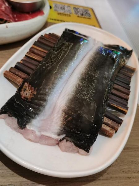 鳗鱼热量高吗_减肥能吃鳗鱼吗-第3张图片-山城妙识
