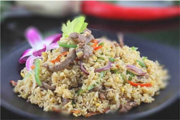 铁板炒饭加盟店排行榜_哪个品牌更赚钱-第2张图片-山城妙识