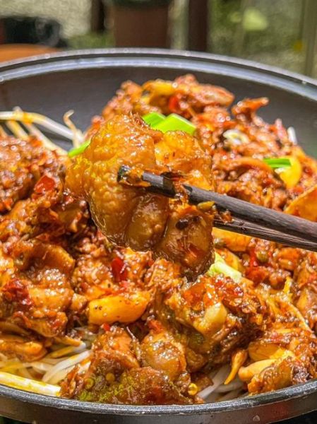 辣子鸡火锅怎么做_辣子鸡火锅视频窍门-第2张图片-山城妙识