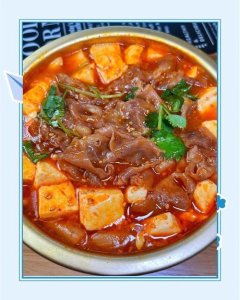 韩国泡菜锅煮什么好吃_泡菜锅必备食材推荐-第1张图片-山城妙识 韩国泡菜锅煮什么好吃_泡菜锅必备食材推荐-第1张图片-山城妙识