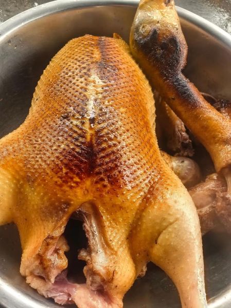 鲮鱼罐头怎么做好吃_鲮鱼罐头鱼的做法大全-第2张图片-山城妙识