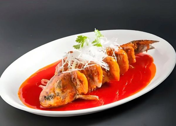 糖醋脆皮鱼怎么做_糖醋脆皮鱼的家常做法-第1张图片-山城妙识