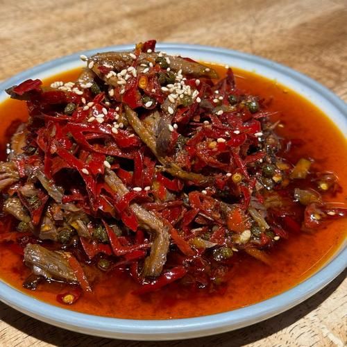 麻辣兔头最正宗的做法_四川兔头怎么做才够味-第1张图片-山城妙识