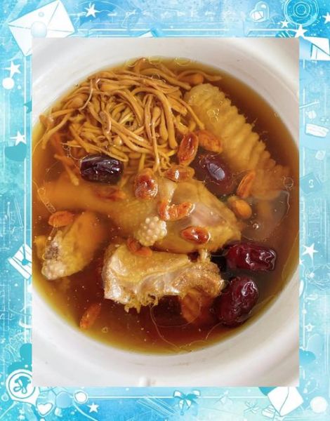 虫草花炖鸭汤什么人不能喝_禁忌有哪些-第1张图片-山城妙识 虫草花炖鸭汤什么人不能喝_禁忌有哪些-第1张图片-山城妙识