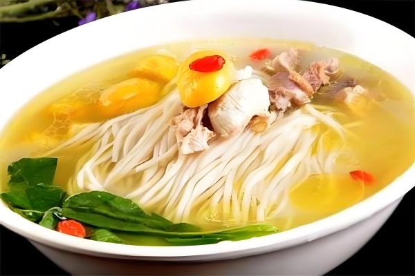 鸡汤面怎么做好吃_鸡汤面汤头怎么熬才浓白-第1张图片-山城妙识