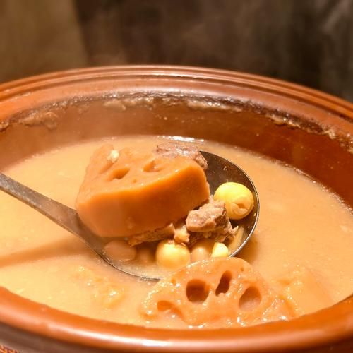 莲藕排骨汤是哪里的菜_正宗做法-第1张图片-山城妙识 莲藕排骨汤是哪里的菜_正宗做法-第1张图片-山城妙识