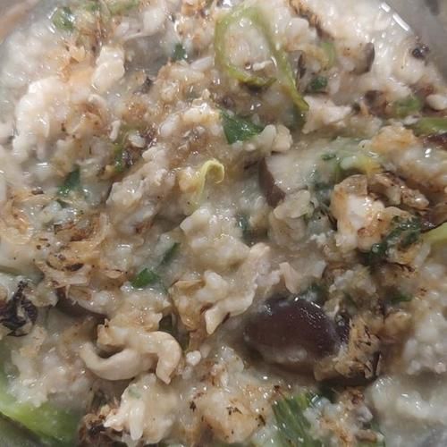 香菇鸡肉粥电饭煲怎么做_电饭煲香菇鸡肉粥要多久-第3张图片-山城妙识