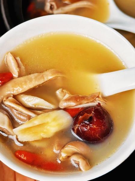 猪肚子炖什么治胃病_养胃猪肚汤怎么做-第3张图片-山城妙识