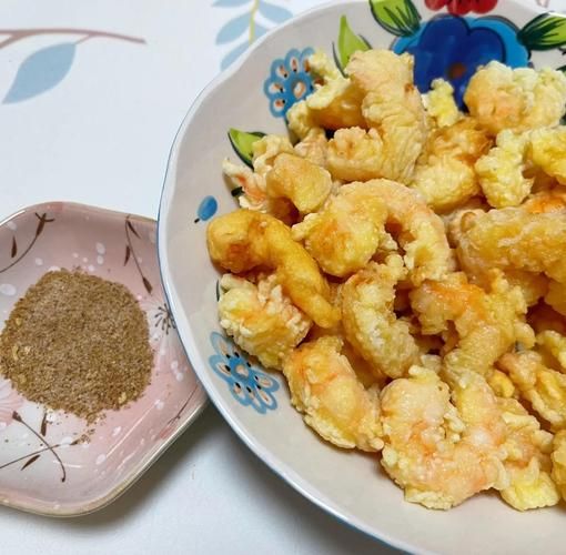 虾仁怎么炸好吃_虾仁炸多久才酥脆-第2张图片-山城妙识