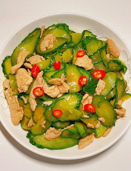 黄瓜炒肉片怎么炒好吃_黄瓜炒肉片做法窍门-第1张图片-山城妙识