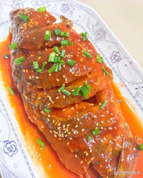鲤鱼怎么做好吃_家常鲤鱼做法大全图解-第1张图片-山城妙识