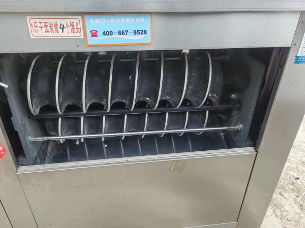 蒸馒头机器多少钱一台_蒸馒头机器怎么选-第1张图片-山城妙识