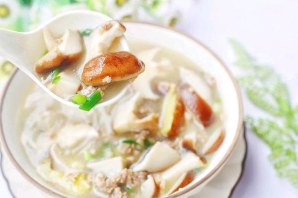 香菇肉片汤怎么做好吃_香菇肉片汤的做法大全-第1张图片-山城妙识