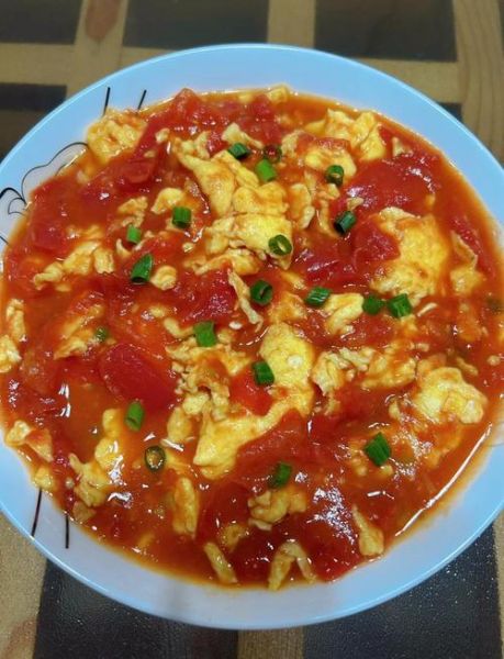 西红柿炒鸡蛋怎么做_西红柿炒鸡蛋简单步骤-第1张图片-山城妙识