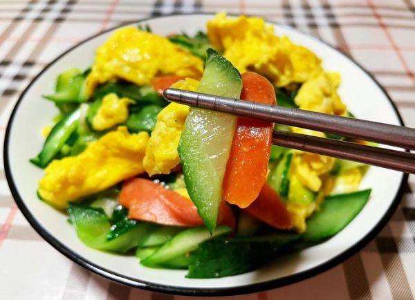 香肠炒蛋怎么做才好吃_香肠炒蛋需要焯水吗-第2张图片-山城妙识