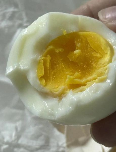 鸡蛋煮6分钟闷8分钟能熟吗_鸡蛋煮6分钟闷8分钟口感如何-第3张图片-山城妙识